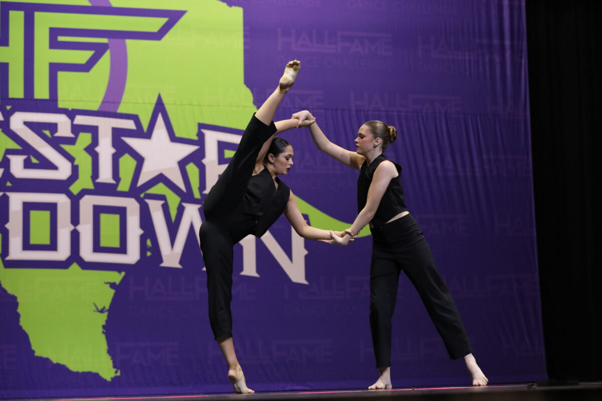 The Müvment Dance Company – Müv Dance & Fitness