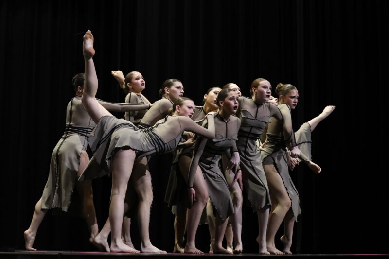 The Müvment Dance Company – Müv Dance & Fitness